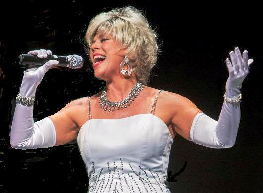 KRISTIKINGVocalistExtraordinaire